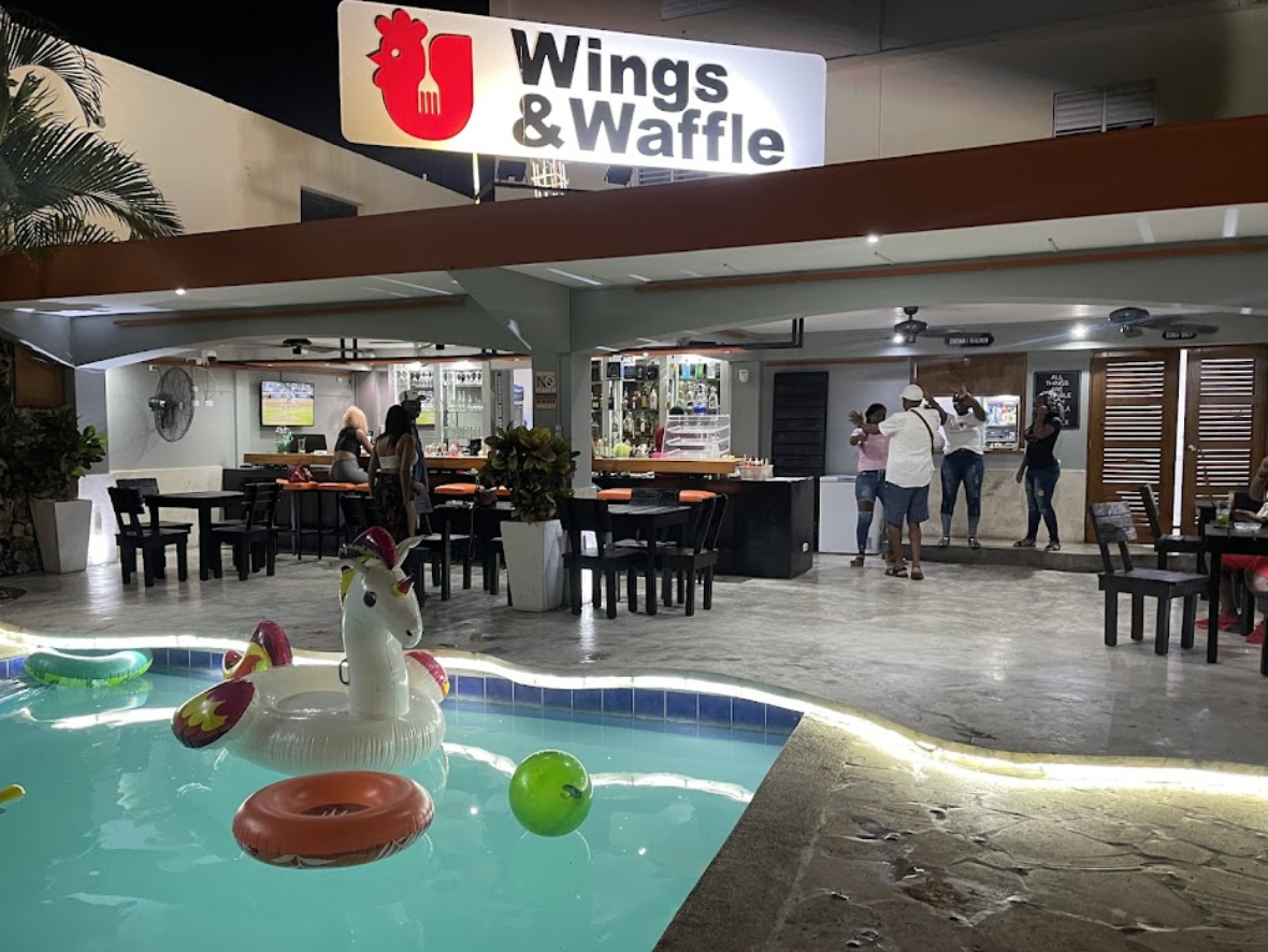 Wings & Waffle – Mario Fama RD | Helping expats in Dominican Republic
